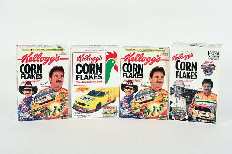 4 KELLOGG'S CORN FLAKES NASCAR BOXES - Shackelton Auctions Inc.