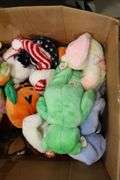 BOX OF STUFFED ANIMALS - Shackelton Auctions Inc.