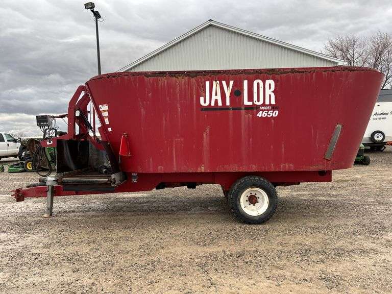 JAYLOR 4650 TMR MIXER ON TRAILER - Shackelton Auctions Inc.