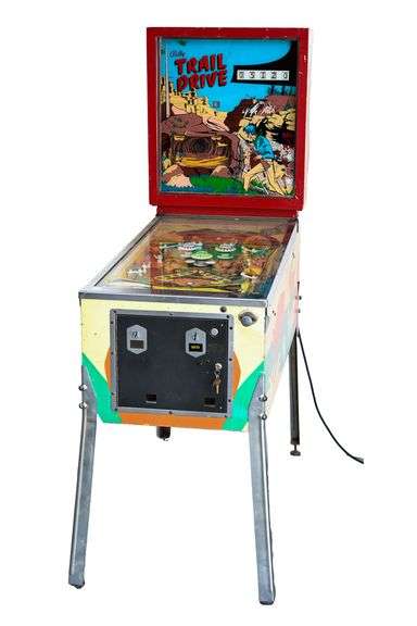 1970 BALLY TRAIL DRIVE PINBALL MACHINE - Shackelton Auctions Inc.