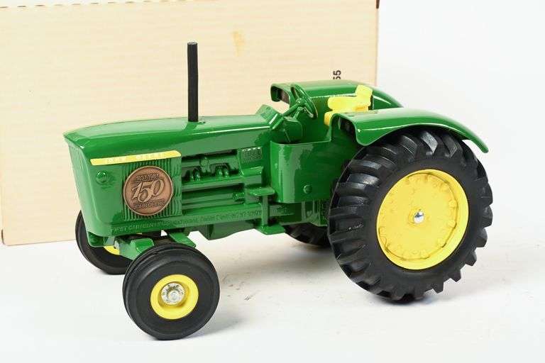 JOHN DEERE 5020 TRACTOR - Shackelton Auctions Inc.