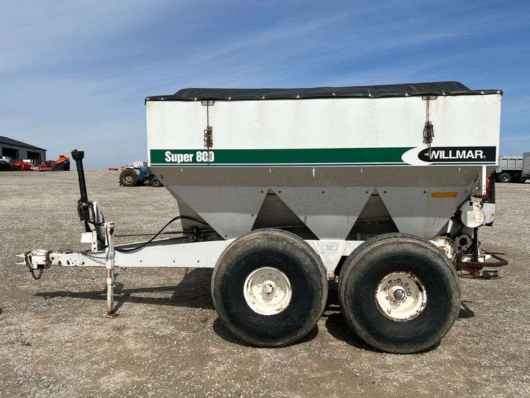 WILMAR 8 TON FERTILIZER SPREADER - Shackelton Auctions Inc.