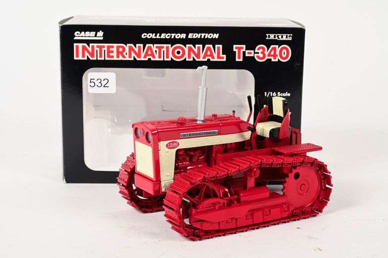 CASE INTERNATIONAL T-340 CRAWLER - Shackelton Auctions Inc.