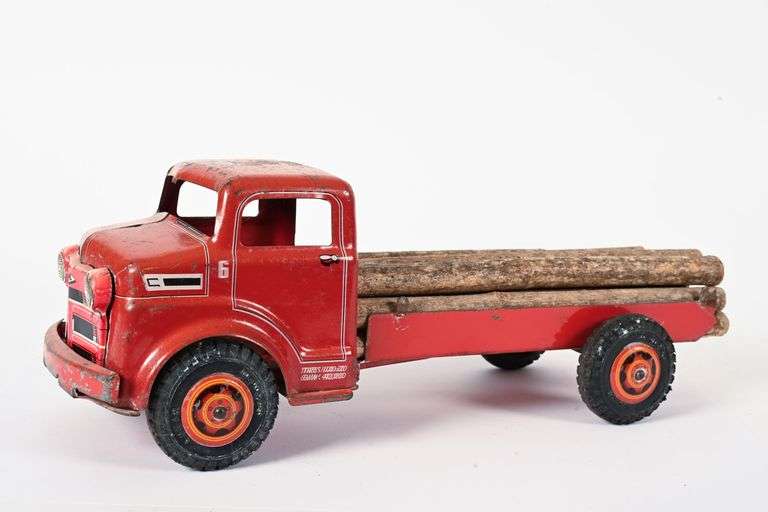 MARX LUMAR TIN LOGGING TRUCK - Shackelton Auctions Inc.