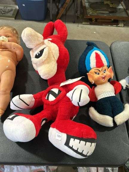 VINTAGE DOMINO'S PIZZA MASCOT "THE NOID" & UNION GAS DOLL GENIE ...