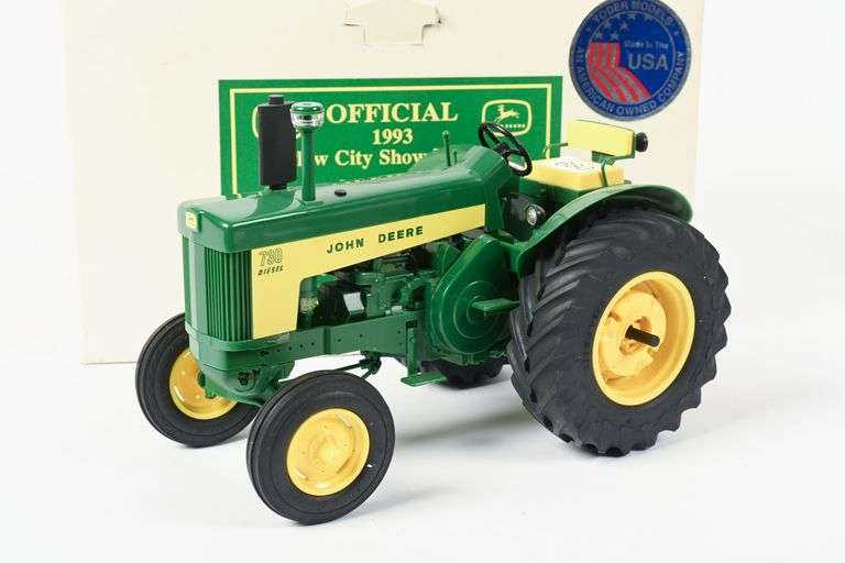 YODER JOHN DEERE 730 DIESEL PLASTIC TRACTOR - Shackelton Auctions Inc.