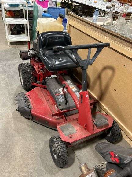 SNAPPER 30" RIDING LAWN MOWER - Shackelton Auctions Inc.