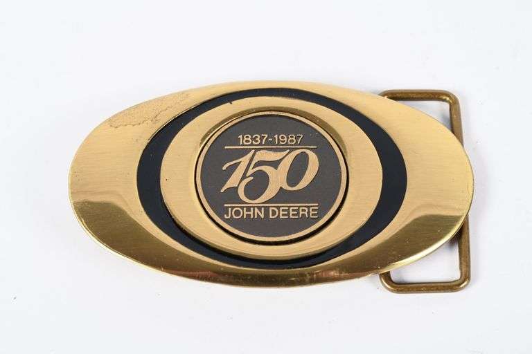 1987 JOHN DEERE BELT BUCKLE - Shackelton Auctions Inc.