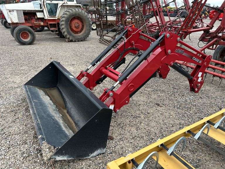 CASE IH L630 LOADER WITH BUCKET - Shackelton Auctions Inc.
