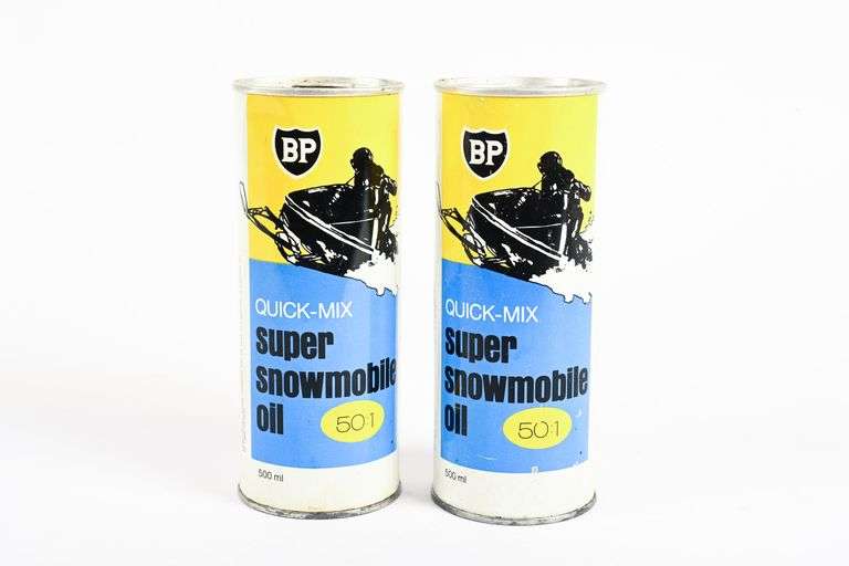 2 BP SUPER SNOWMOBILE OIL 500 ML CANS - FULL - Shackelton Auctions Inc.