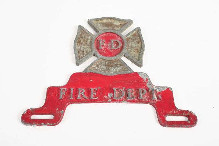 CAST FIRE DEPARTMENT LICENSE PLATE TOPPER - Shackelton Auctions Inc.
