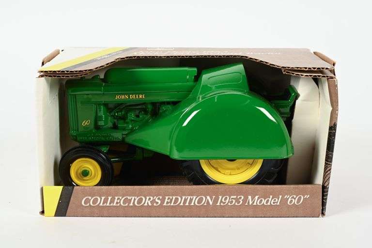 JOHN DEERE 1953 MODEL 60 ORCHARD TRACTOR - Shackelton Auctions Inc.
