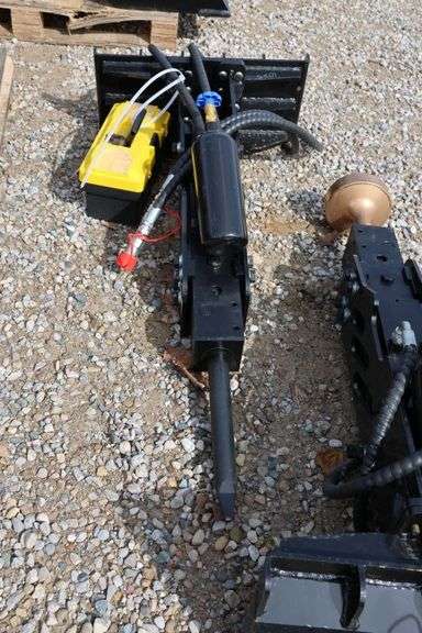 2025 UNUSED GIYI GY-P45 MINI SKID STEER BREAKER - Shackelton Auctions Inc.