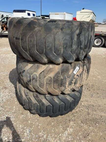 3 WHEEL LOADER TIRES - Shackelton Auctions Inc.
