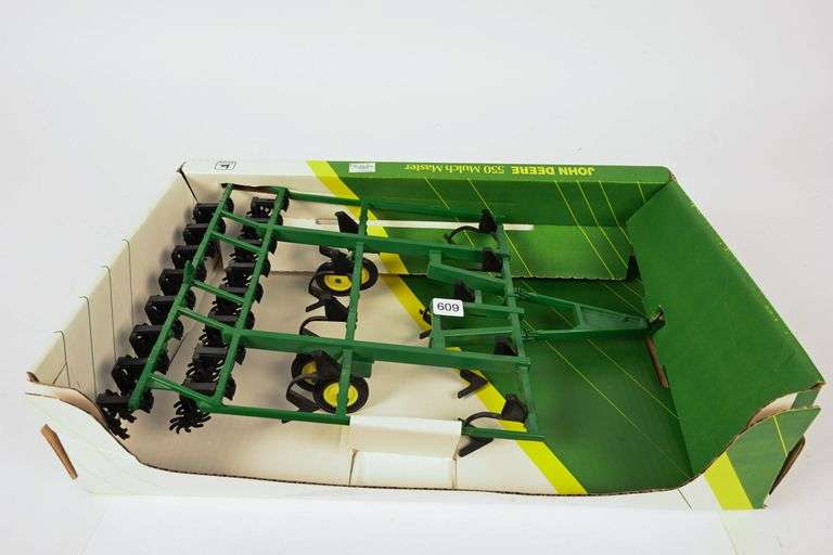 JOHN DEERE 550 MULCH MASTER - Shackelton Auctions Inc.