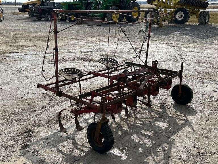 2 ROW HOEING ATTACHMENT - Shackelton Auctions Inc.