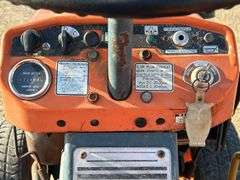 KUBOTA B6100 TRACTOR - Shackelton Auctions Inc.