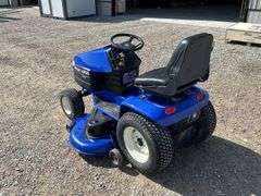 FORD NEW HOLLAND LS55 LAWN MOWER - Shackelton Auctions Inc.