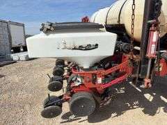 WHITE 8182 12 ROW PLANTER - Shackelton Auctions Inc.