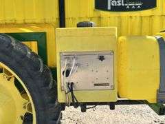 FAST 6420 SPRAYER - Shackelton Auctions Inc.