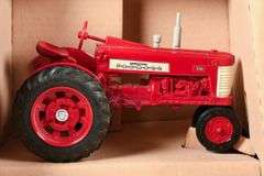 MCCORMICK FARMALL 350 TRACTOR - Shackelton Auctions Inc.
