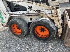 BOBCAT 642B GAS SKIDSTEER - Shackelton Auctions Inc.