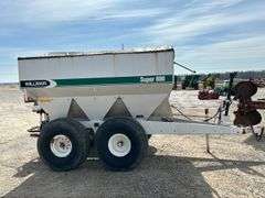 WILMAR 8 TON FERTILIZER SPREADER - Shackelton Auctions Inc.