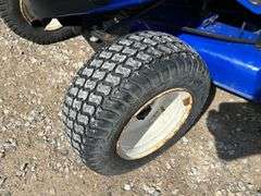 FORD NEW HOLLAND LS55 LAWN MOWER - Shackelton Auctions Inc.