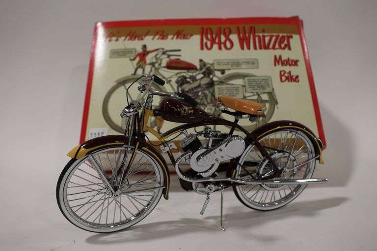 1948 WHIZZER MOTOR BIKE MODEL 1/6 - Shackelton Auctions Inc.