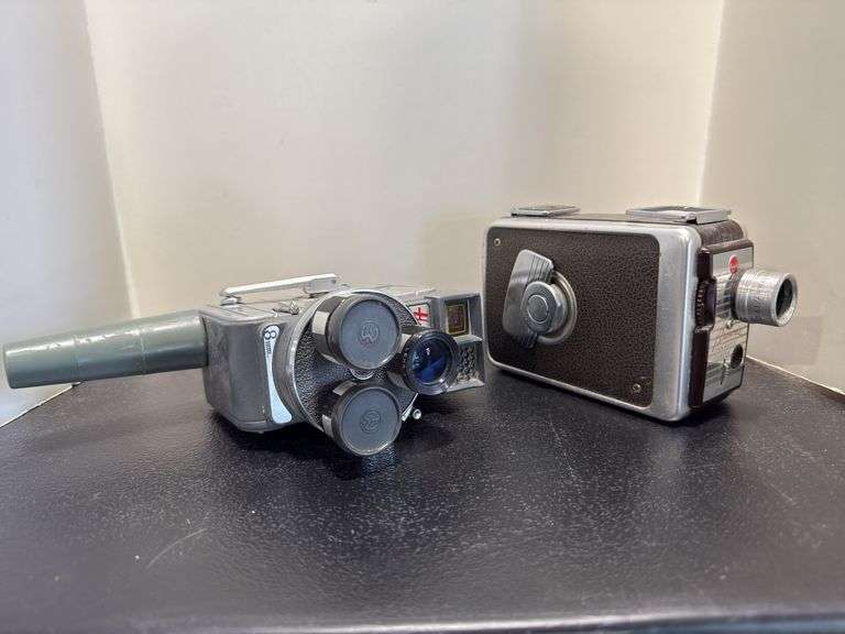 HOLIDAY II AND KODAK BROWNIE 8MM VIDEO CAMERAS - Shackelton Auctions Inc.