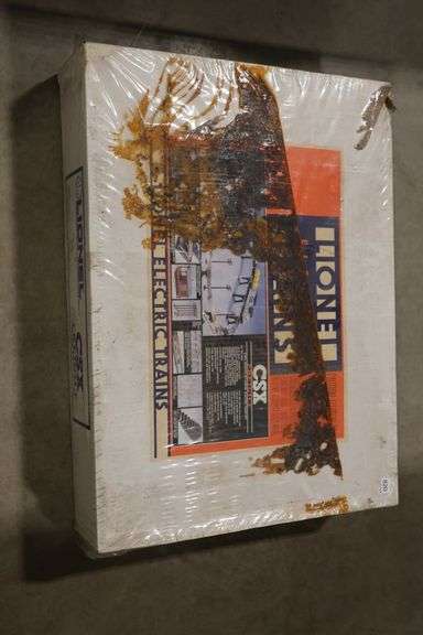 LIONEL CSX FREIGHT ELECTRIC 027 GAUGE TRAIN SET - SEALED - Shackelton ...