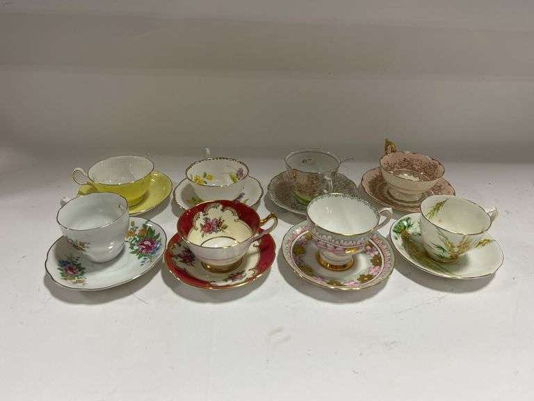EIGHT ASSORTED TEA CUPS AND SAUCERS - Shackelton Auctions Inc.