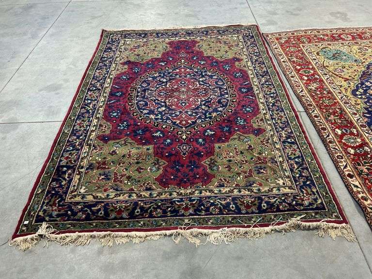ANTIQUE WOVEN AREA RUG - 81"X115" - Shackelton Auctions Inc.