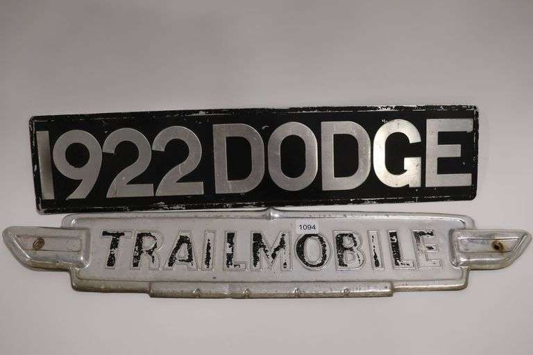 TRAILMOBILE ALUMINUM BADGE AND 1922 DODGE ALUMINUM SIGNS - Shackelton ...