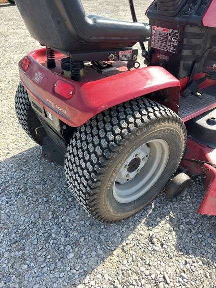 TORO WHEEL HORES 268 HYDRO RIDING MOWER - Shackelton Auctions Inc.