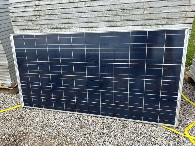 SKID OF MEMC 280W SOLAR PANELS - Shackelton Auctions Inc.