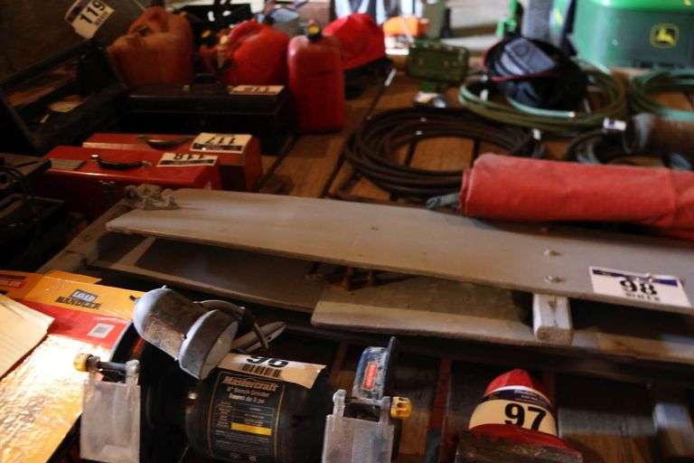 8' TRUCK RACKS, TARP & RIDGE POLES - Shackelton Auctions Inc.