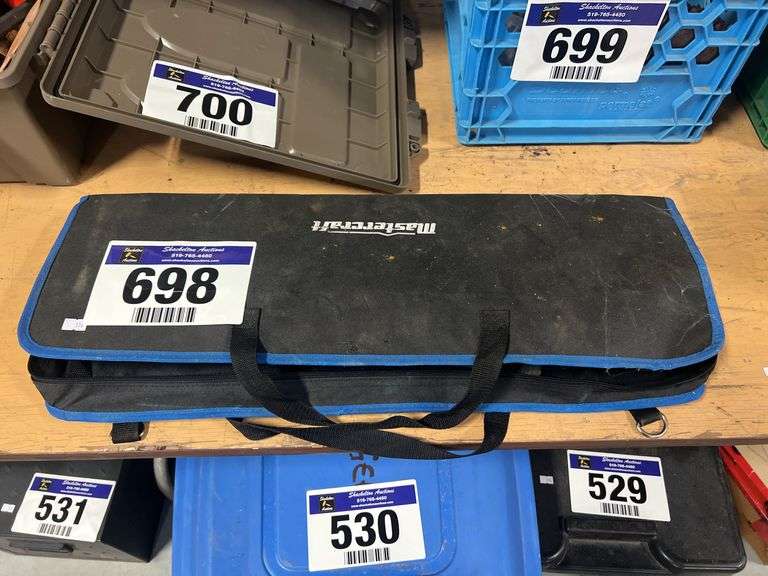 MASTERCRAFT SAW CARRYING CASE WITH 5 SAWS - Shackelton Auctions Inc.