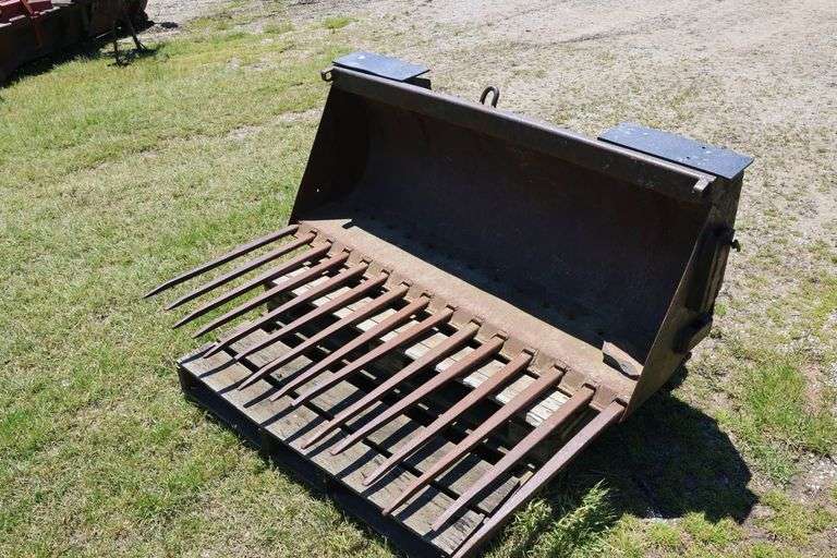 58" MANURE BUCKET - Shackelton Auctions Inc.