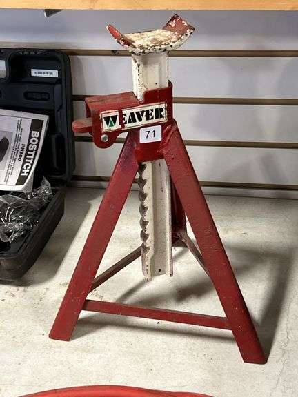 WEAVER JACK STAND - Shackelton Auctions Inc.