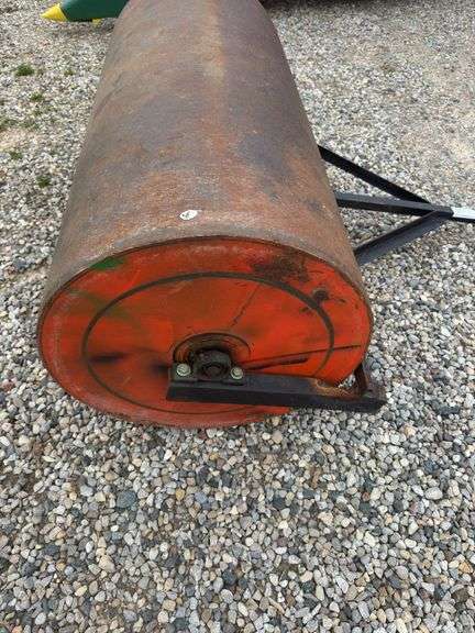 48" LAWN ROLLER - Shackelton Auctions Inc.