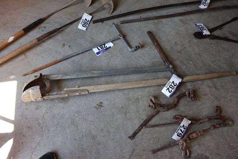 HAND POST DIGGER - Shackelton Auctions Inc.