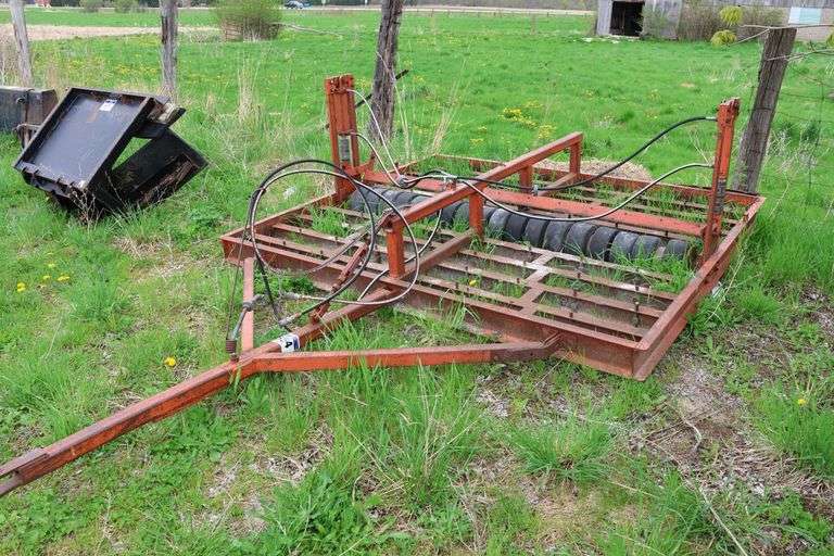 8' LARCOM & MITCHELL TRACK CONDITIONER - Shackelton Auctions Inc.