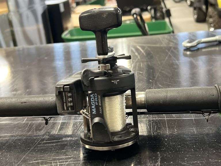 MAGDA PRO DEPTH COUNTER FISHING POLE - Shackelton Auctions Inc.