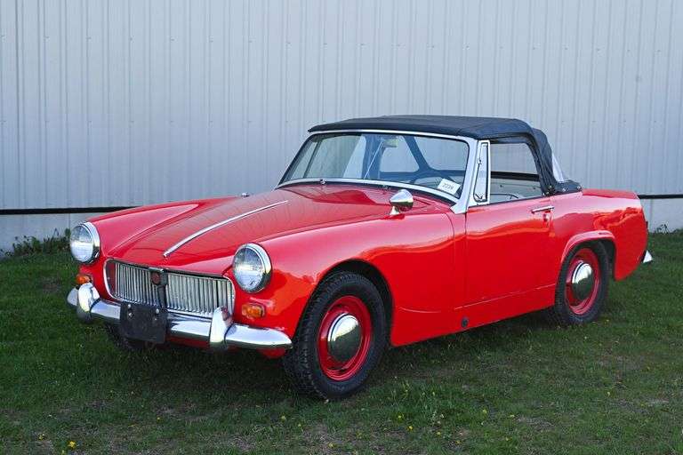 1968 MG MIDGET CONVERTABLE - Shackelton Auctions Inc.