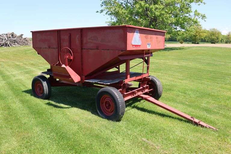 GRAVITY BOX & WAGON - Shackelton Auctions Inc.