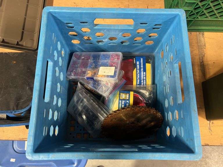 LOT OF ASSORTED BLADES, TAIL LIGHTS, FUSES ETC - Shackelton Auctions Inc.