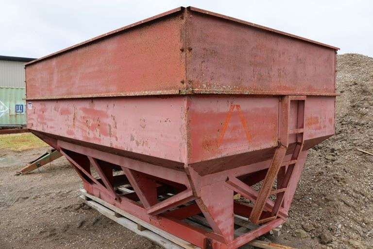 GRAIN BOX - Shackelton Auctions Inc.