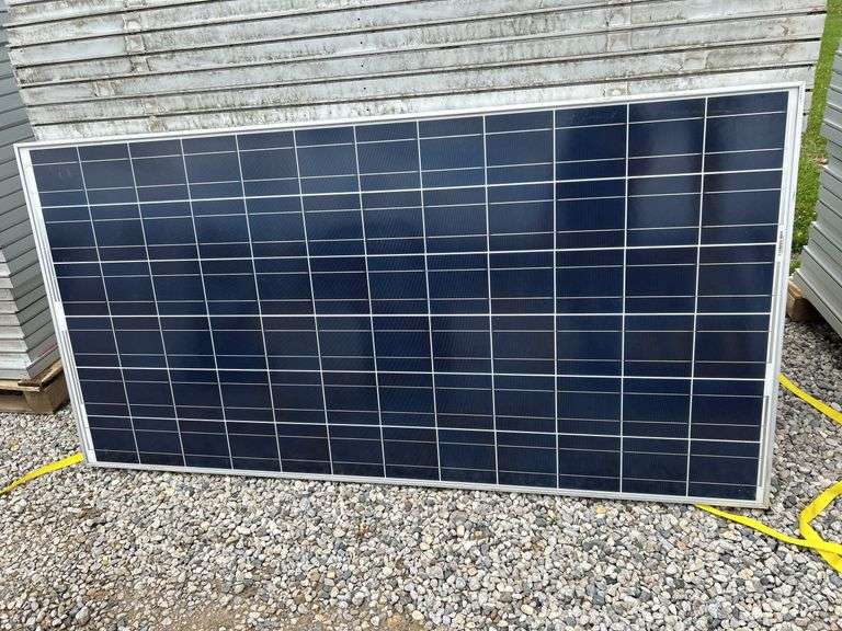 SKID OF MEMC 280W SOLAR PANELS - Shackelton Auctions Inc.