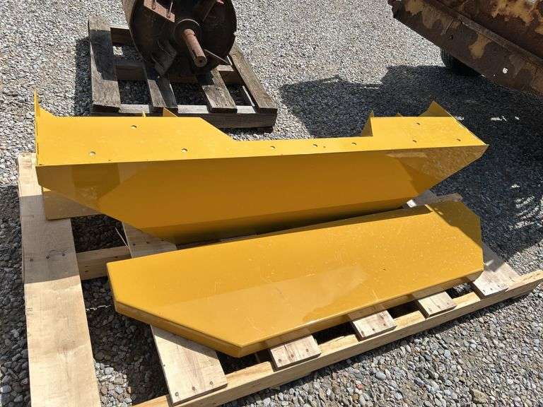 RAYCO RC16.5 WOOD CHIPPER - Shackelton Auctions Inc.